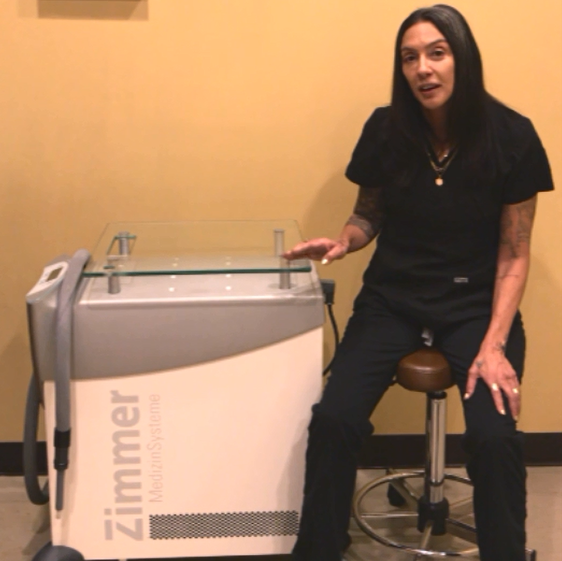 Video: Clean Canvas More Art Manages Laser Pain with Zimmer Cryo